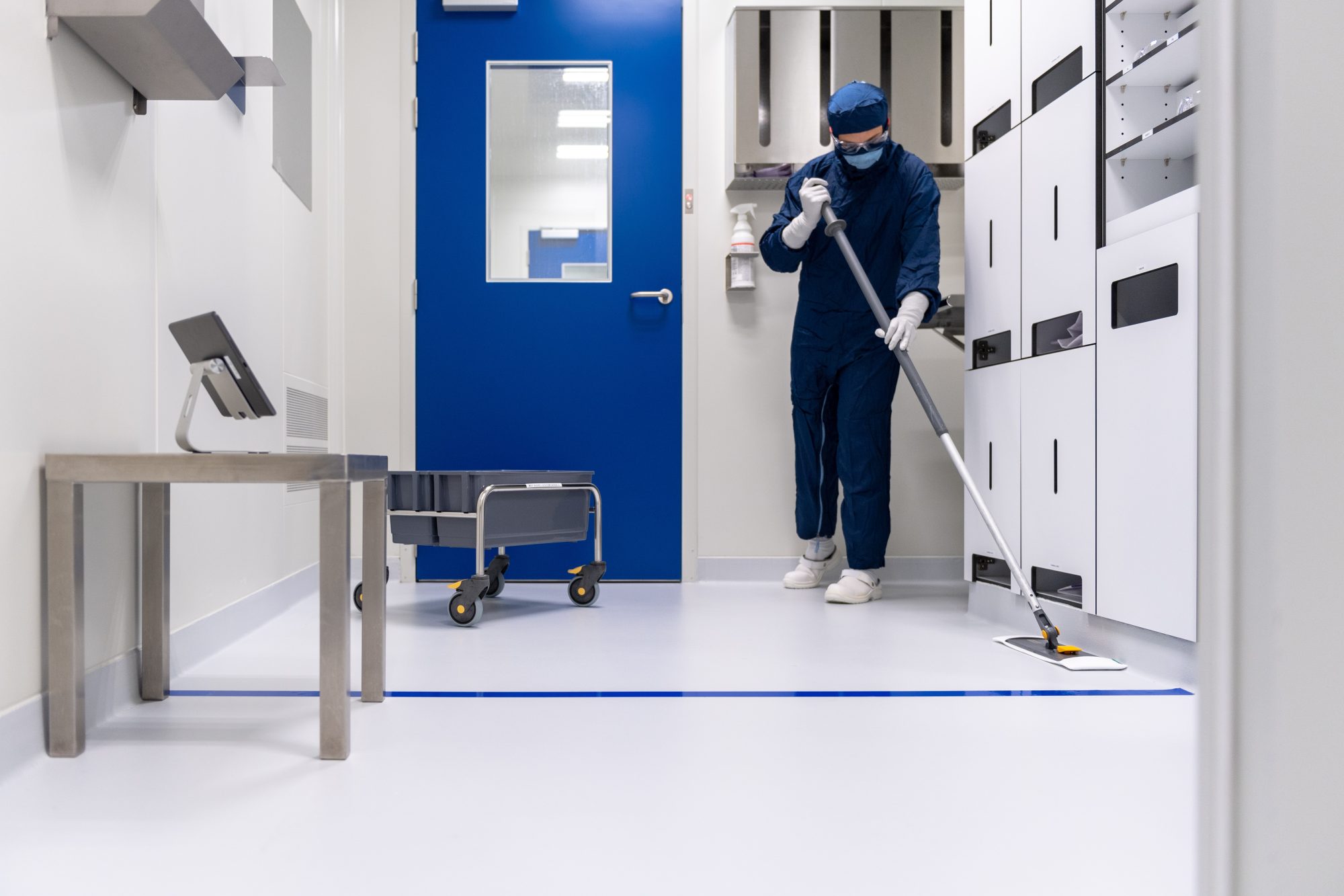 Cleanroom Construction & modification | Scotland | UK | Ireland ...